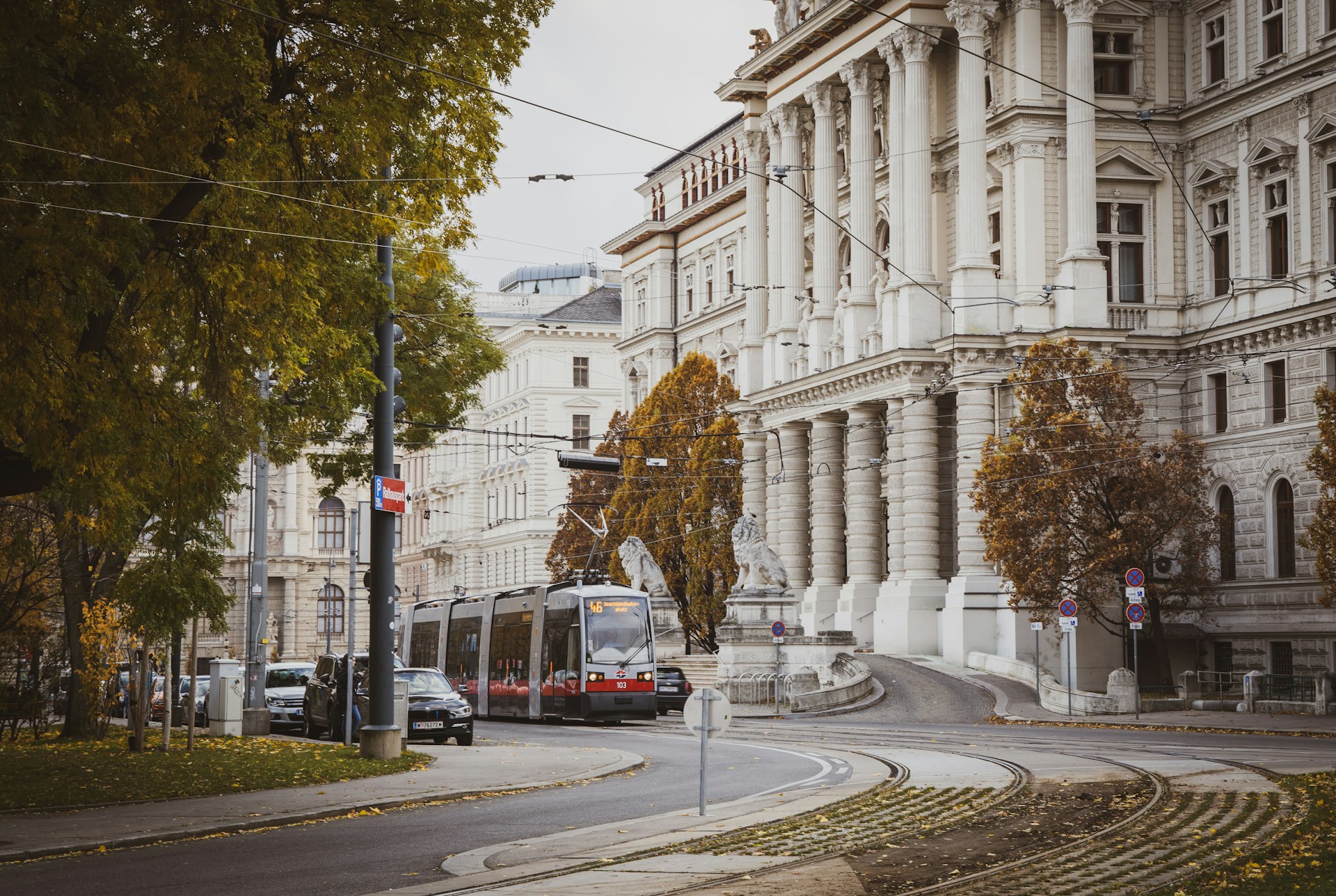 15 Pros and Cons of Living in Vienna, Austria (from 5 Years Personal ...